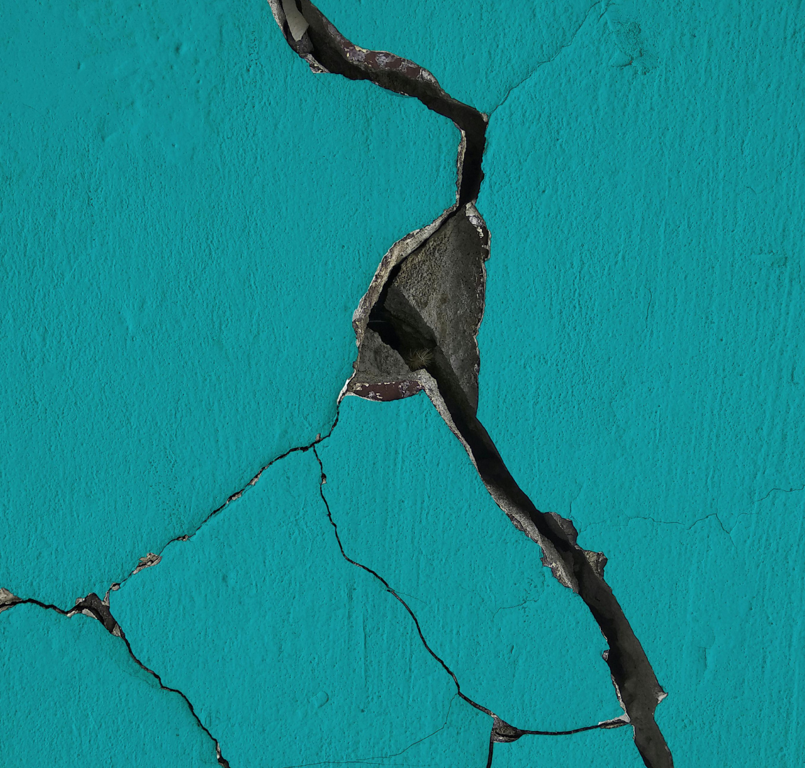 Drywall Cracks: What’s Normal vs. What Signals a Bigger Problem - Long ...